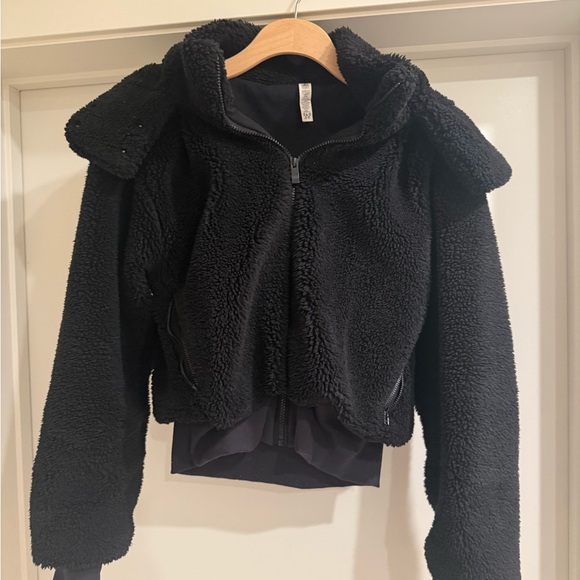 Jackets & Coats | Alo Foxy Sherpa Jacket | Poshmark